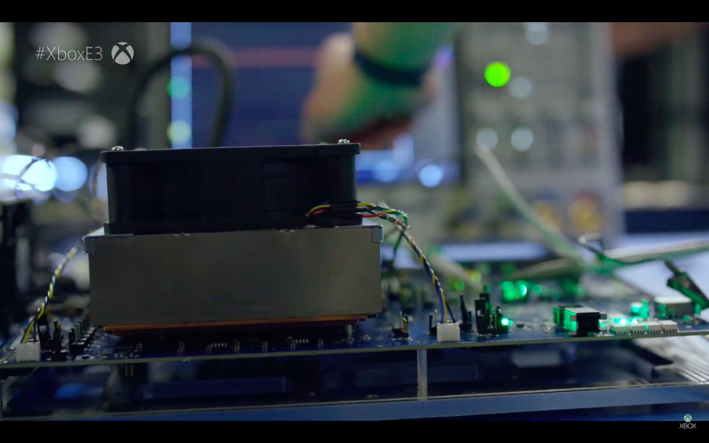 Microsoft reveals first details on “Project Scarlett” game console for ...