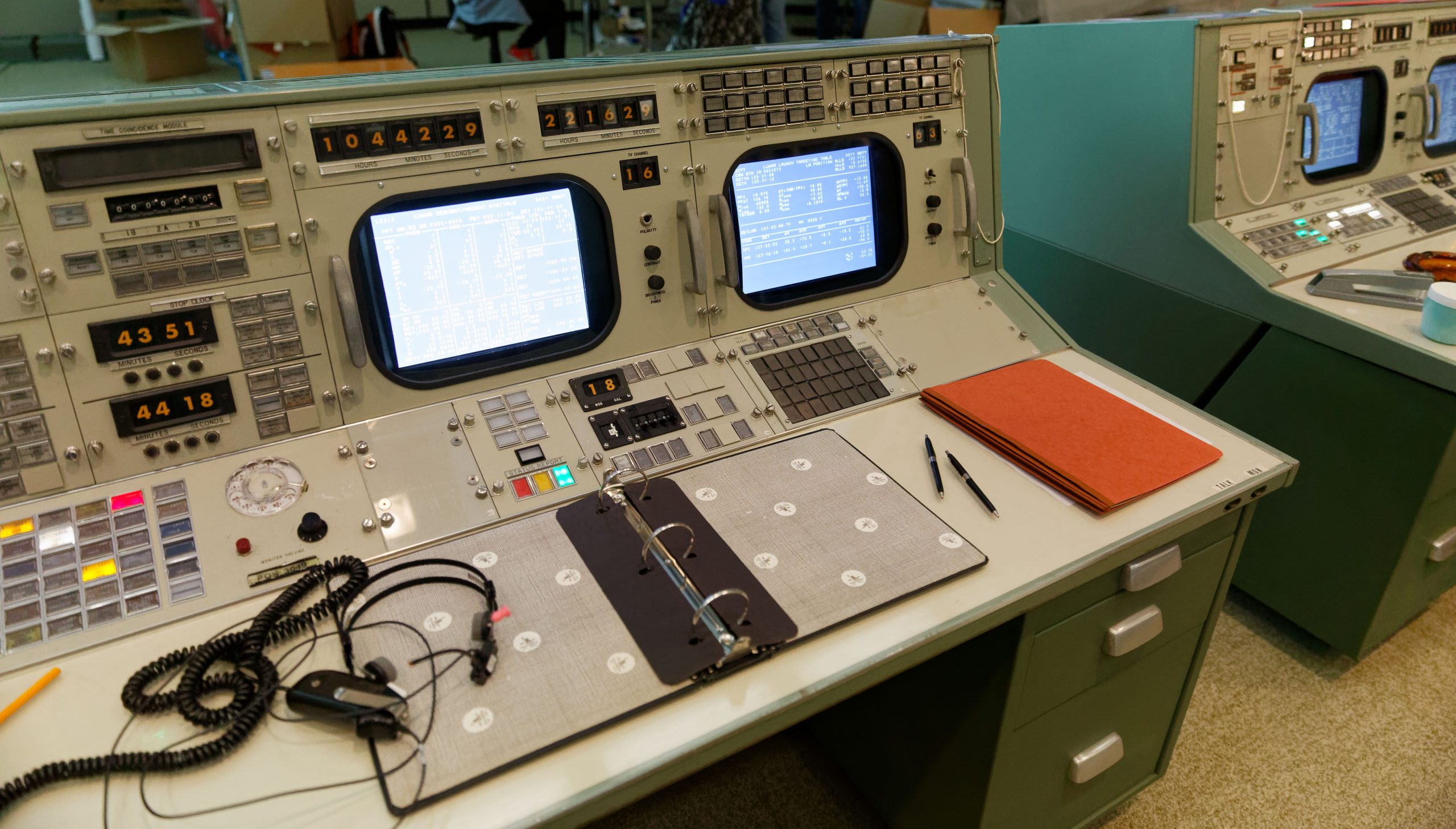 NASA’s restored Apollo Mission Control is a slice of ’60s life, frozen ...