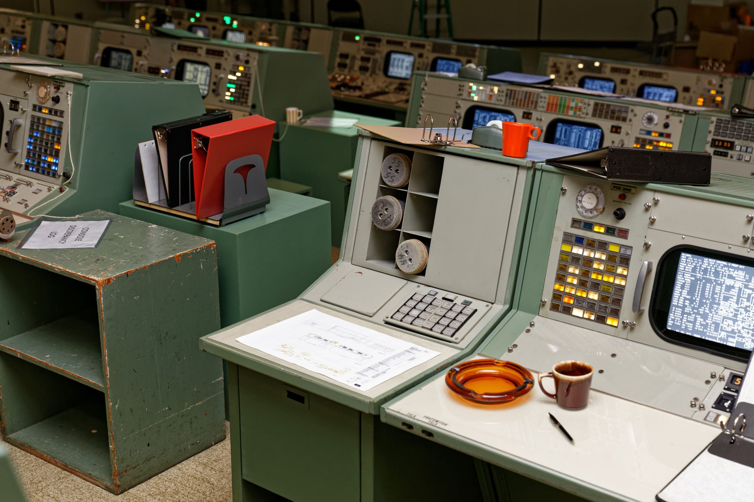 NASA’s restored Apollo Mission Control is a slice of ’60s life, frozen ...