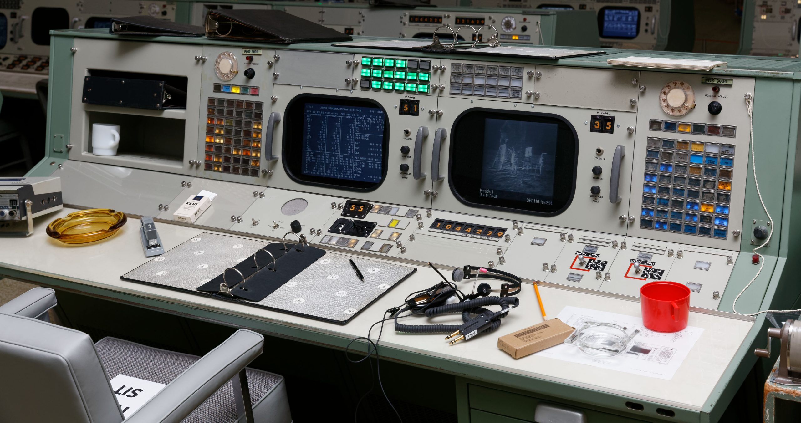 NASA’s restored Apollo Mission Control is a slice of ’60s life, frozen ...
