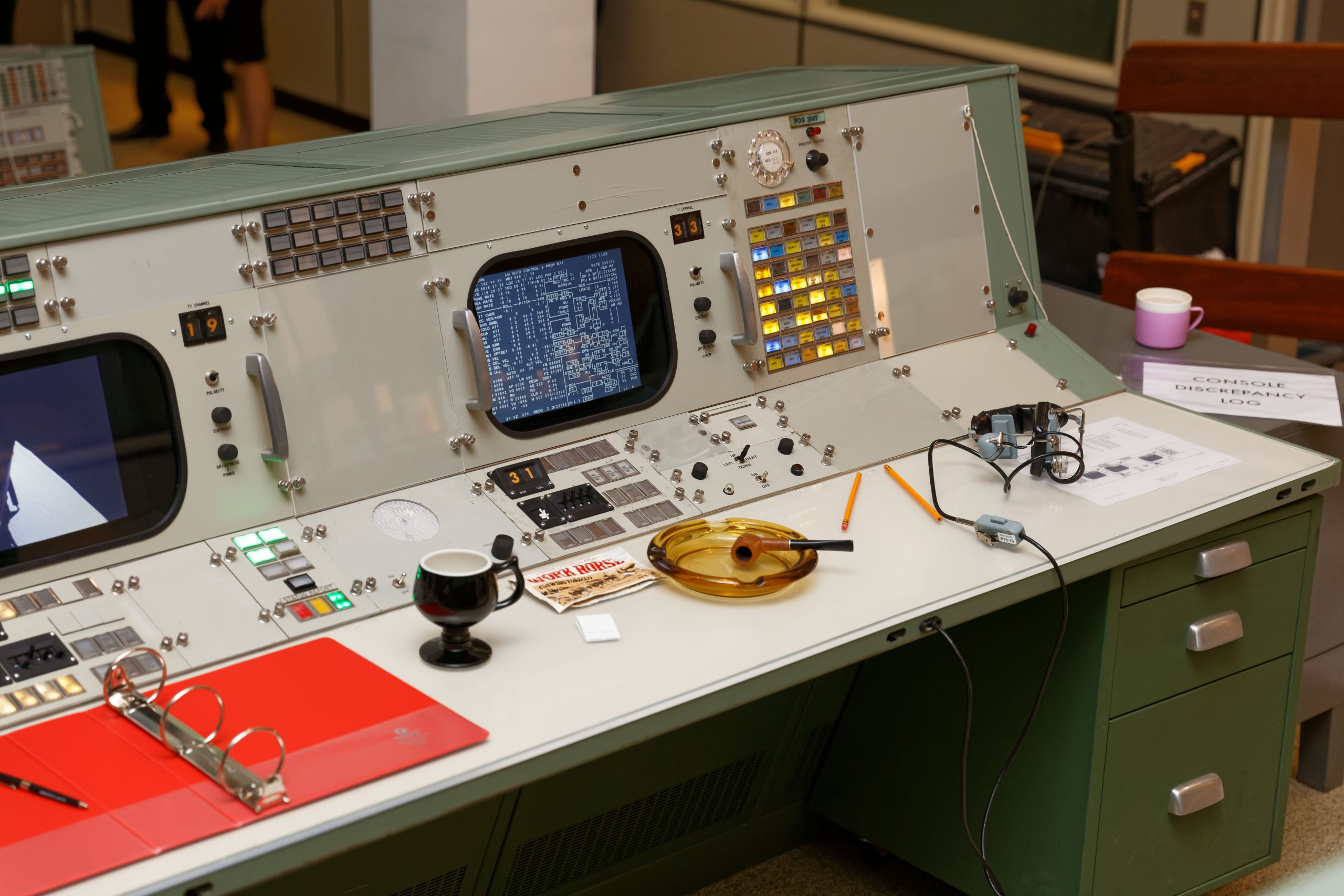 NASA’s restored Apollo Mission Control is a slice of ’60s life, frozen ...