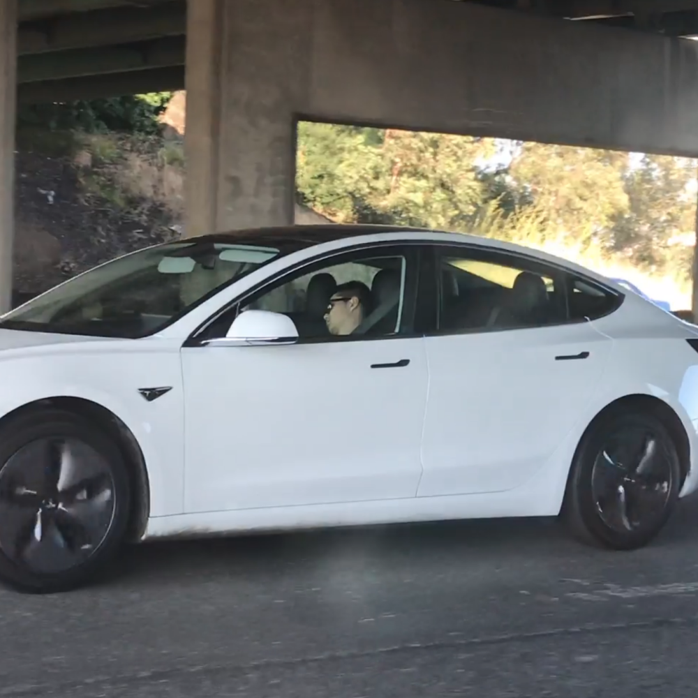 Another Tesla driver apparently fell asleep—here’s what Tesla could do ...