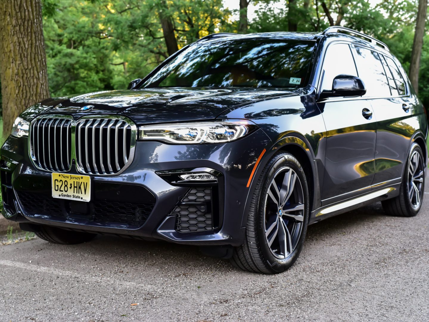 Go big and go home: The BMW X7 reviewed - Ars Technica