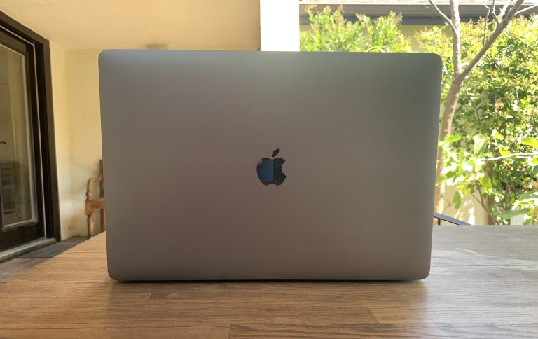 Apple outs its invite-only program that rewards VIP forum members - Ars ...