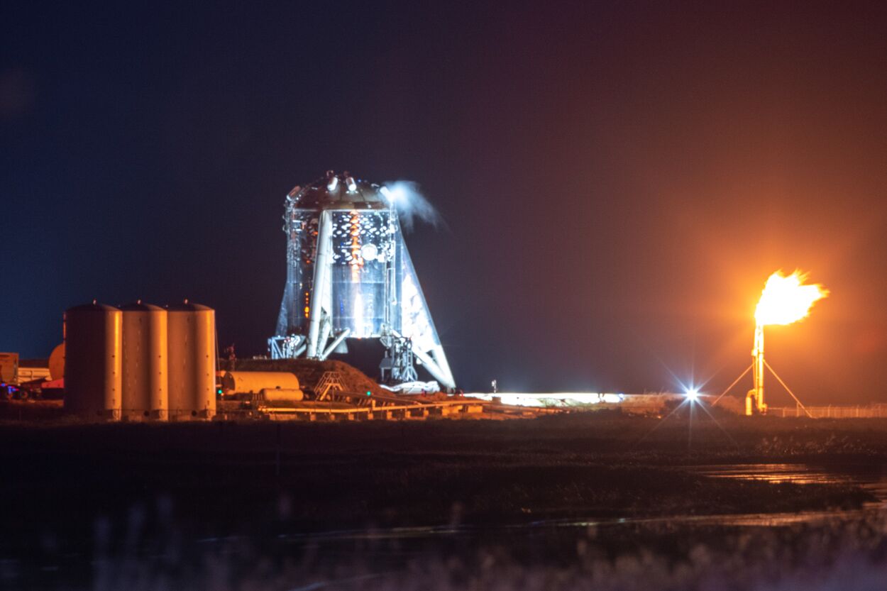 SpaceX’s Starship prototype has taken flight for the first time - Ars ...