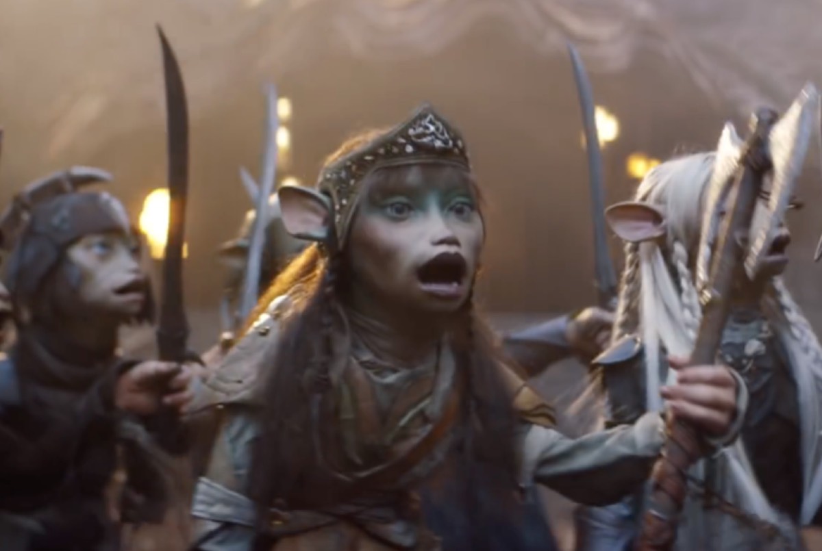 Sigourney Weaver, Mark Hamill lend voices to Dark Crystal: Age of ...