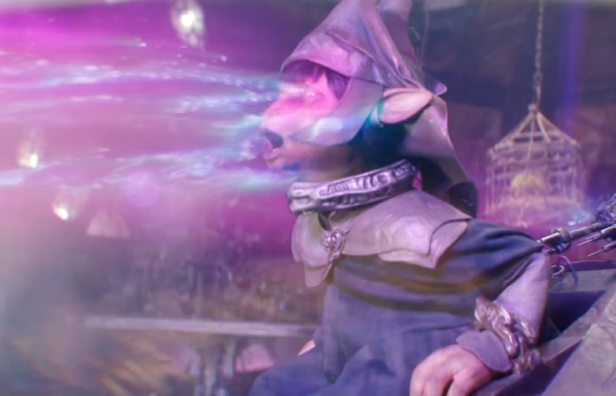 Sigourney Weaver, Mark Hamill lend voices to Dark Crystal: Age of ...