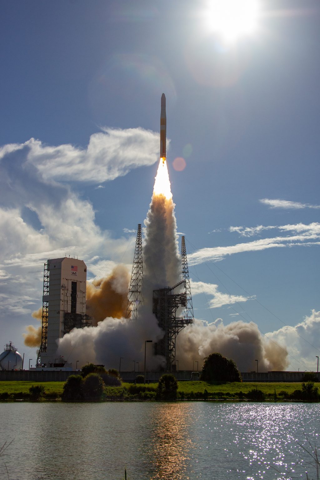 The last single-stick Delta rocket launched Thursday, and it put on a ...