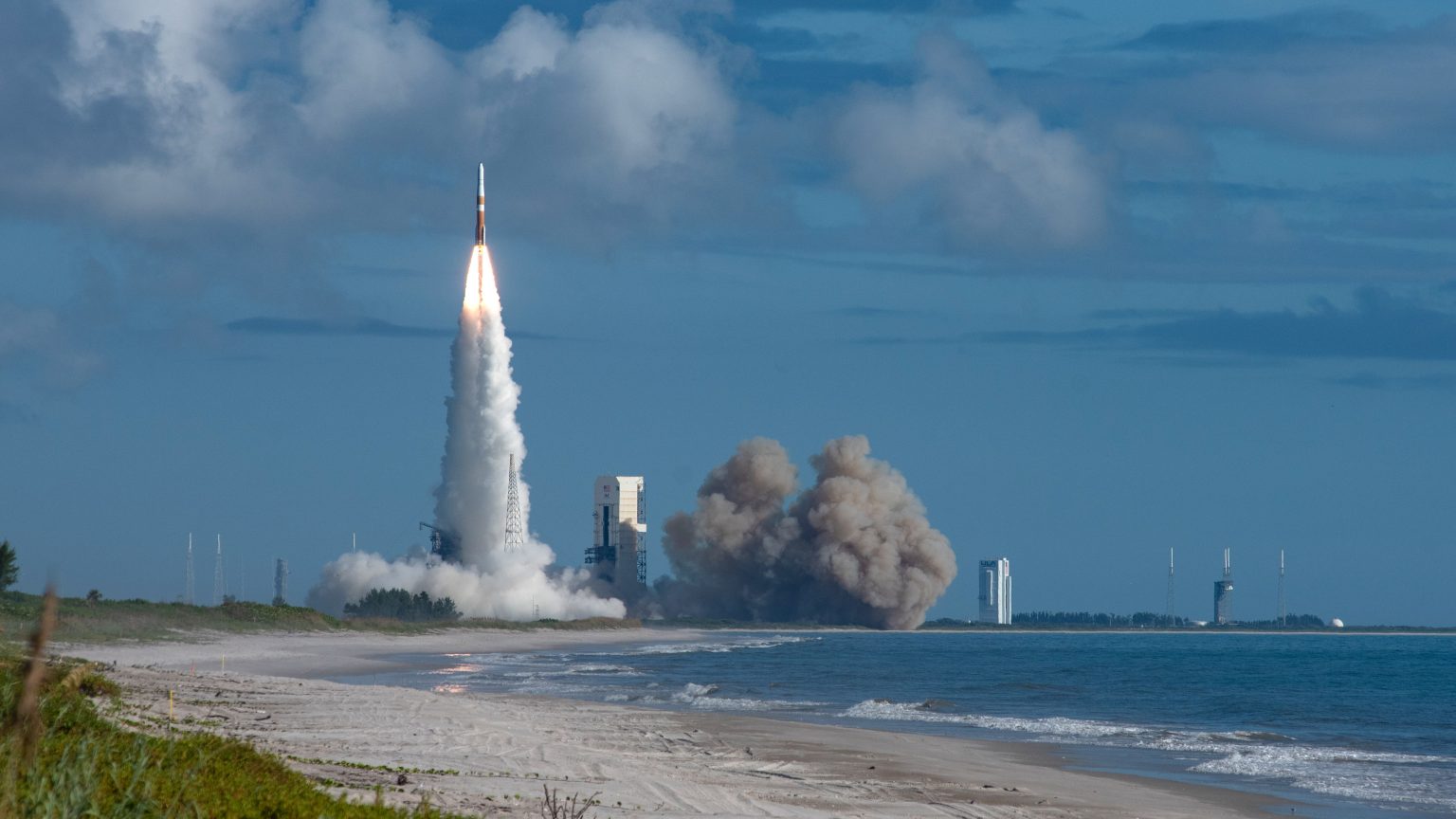The last single-stick Delta rocket launched Thursday, and it put on a ...