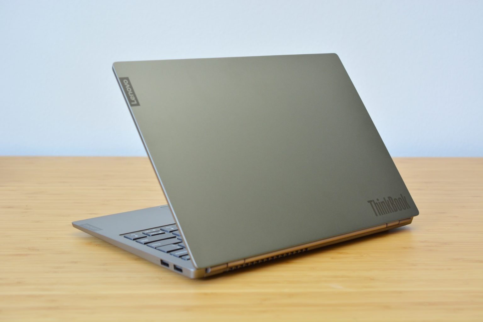 Lenovo Thinkbook 13s review: ThinkPad influences at a great price - Ars ...