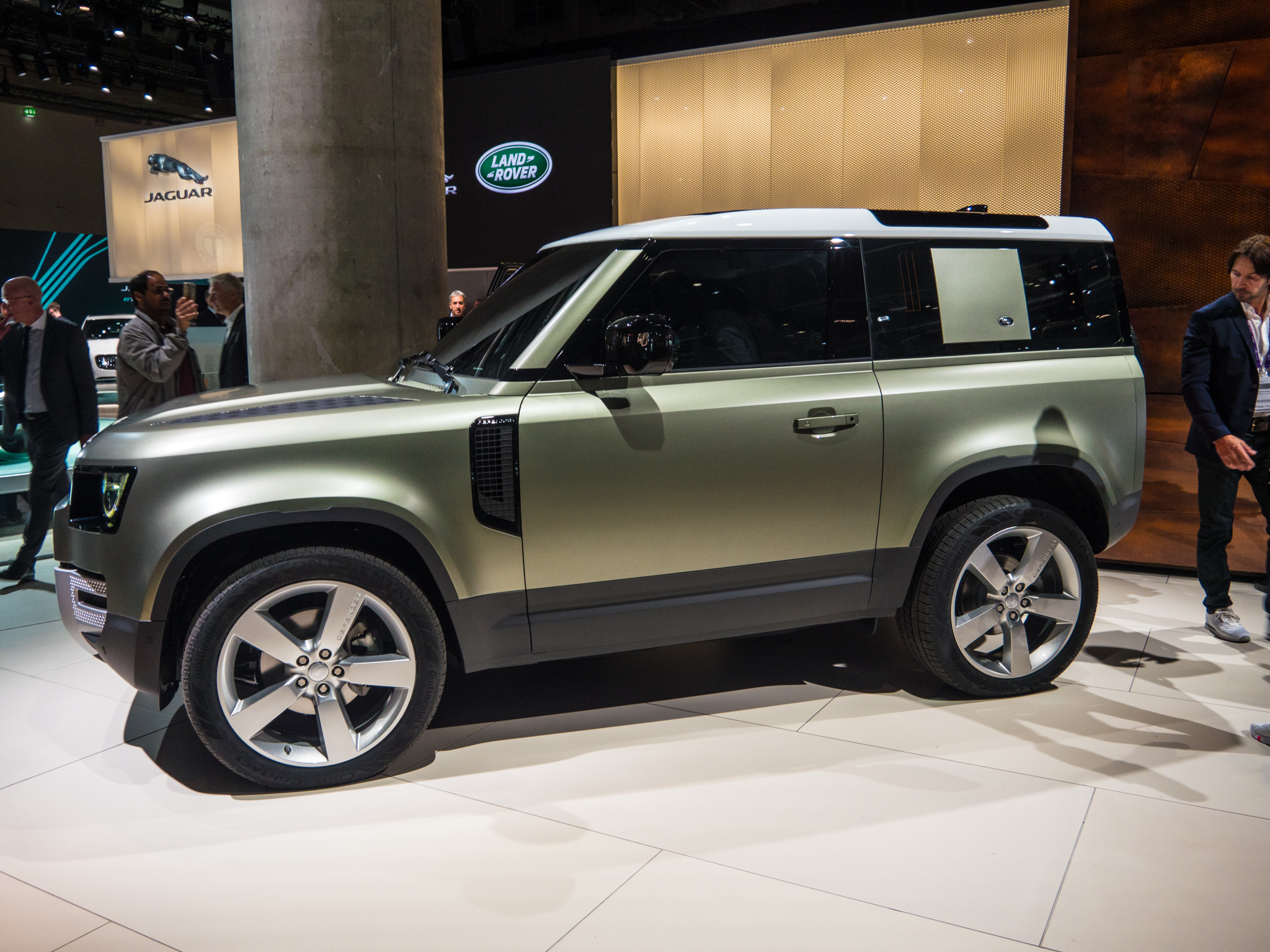 Land Rover Defender Concept 2020 Land Rover Defender "Cyber