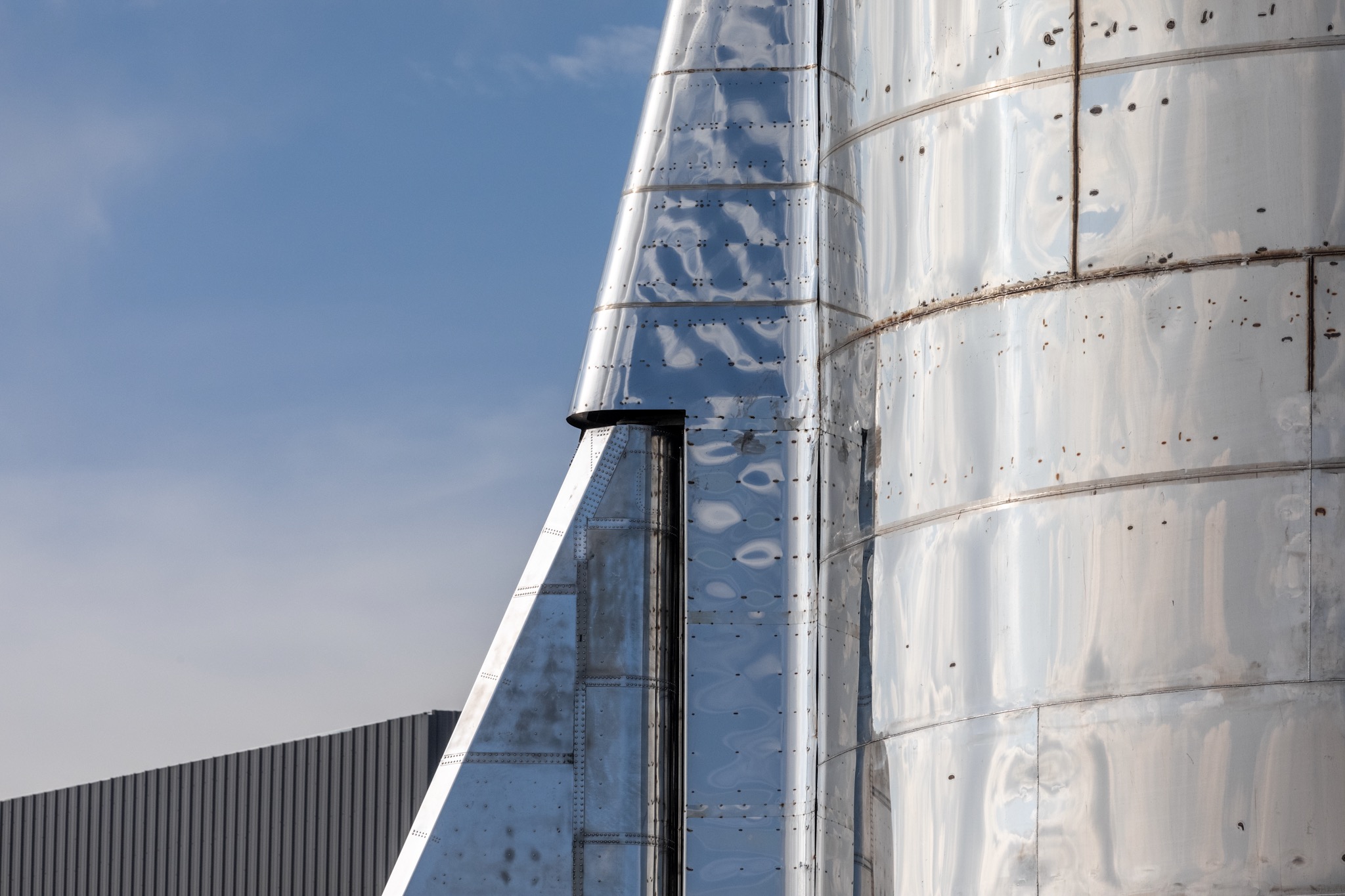 Elon Musk, Man of Steel, reveals his stainless Starship - Ars Technica