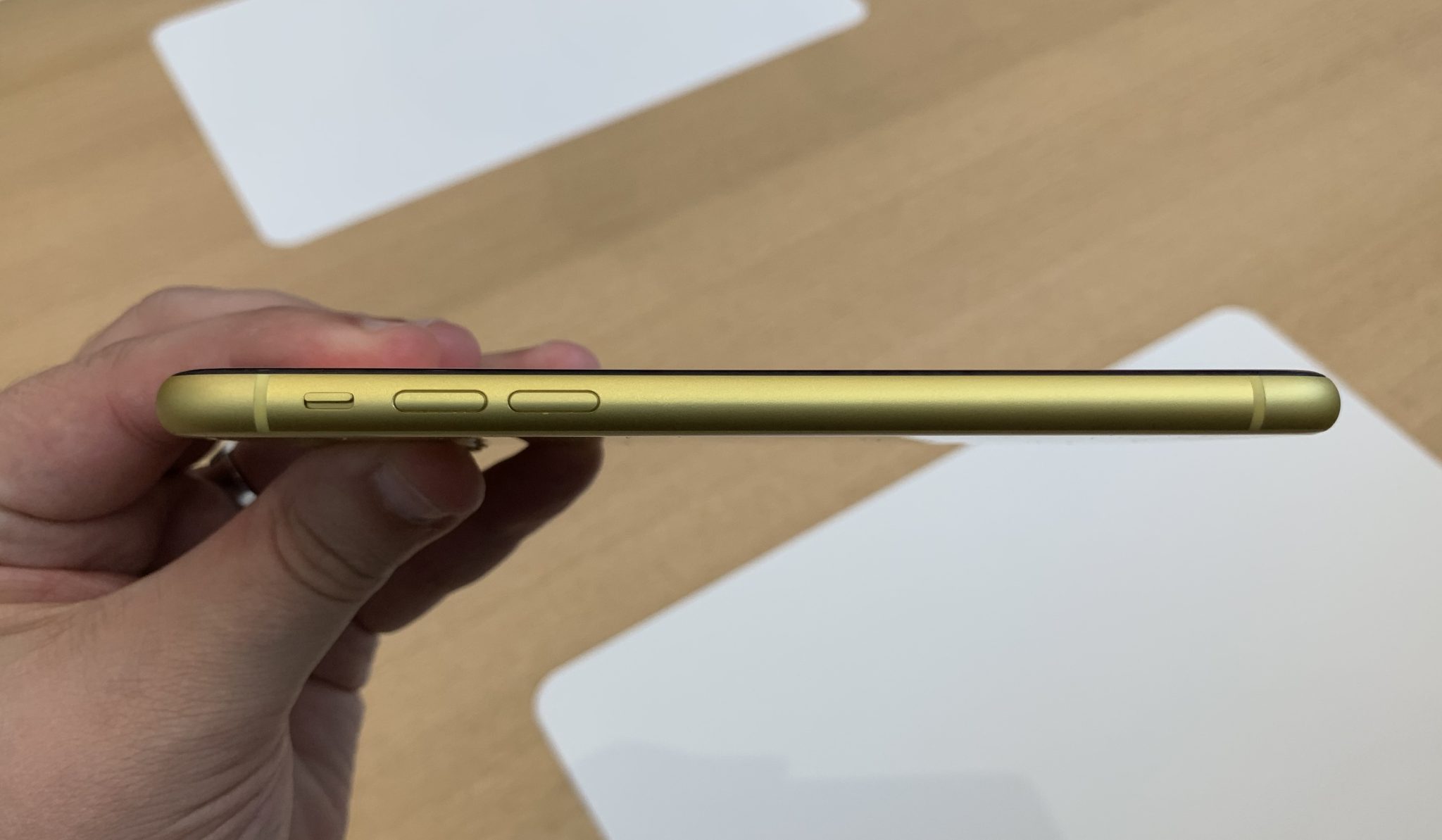 Apple releases iPhone 11, iPhone 11 Pro, and Apple Watch series 5 - Ars ...