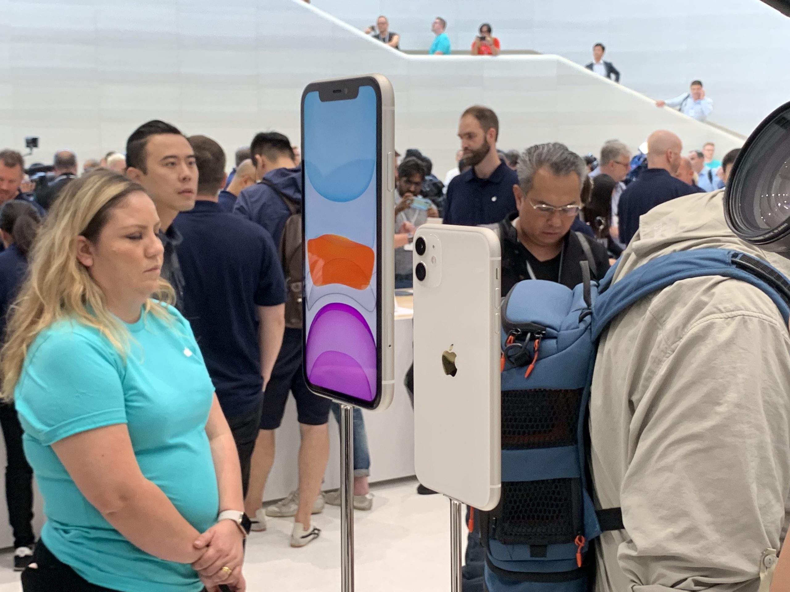 Apple releases iPhone 11, iPhone 11 Pro, and Apple Watch series 5 - Ars ...