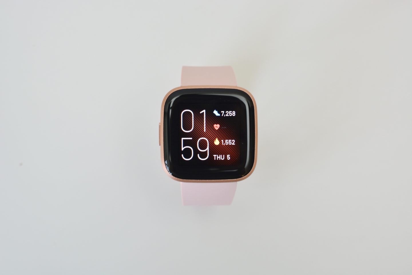 Fitbit Versa 2 review: A solid replacement, but not totally remade ...