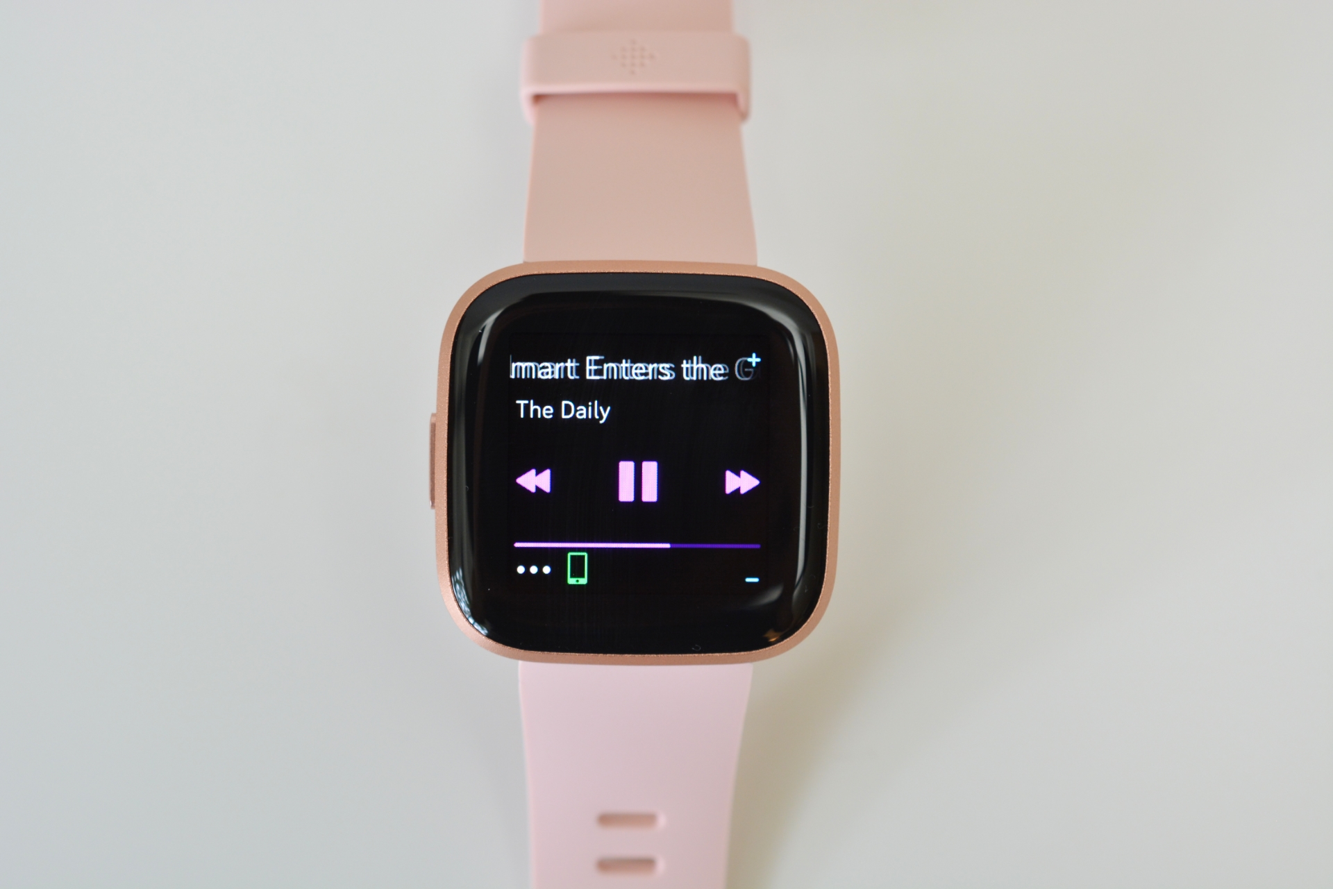 Fitbit Versa 2 review: A solid replacement, but not totally remade ...