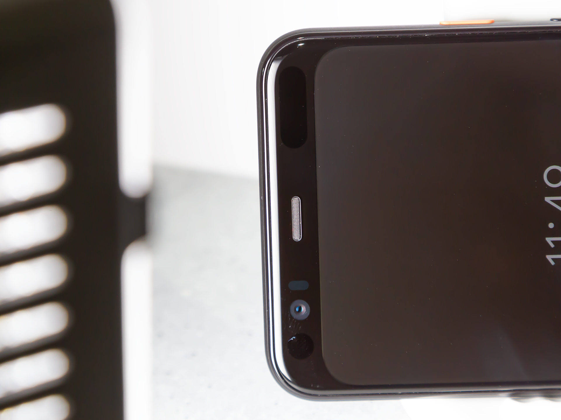 Pixel 4 hands-on—Thumbs up for 90Hz, thumbs down for Project Soli - Ars ...