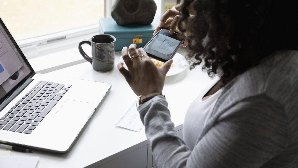 Texas court upholds “do it on a computer” check-cashing patent - Ars ...