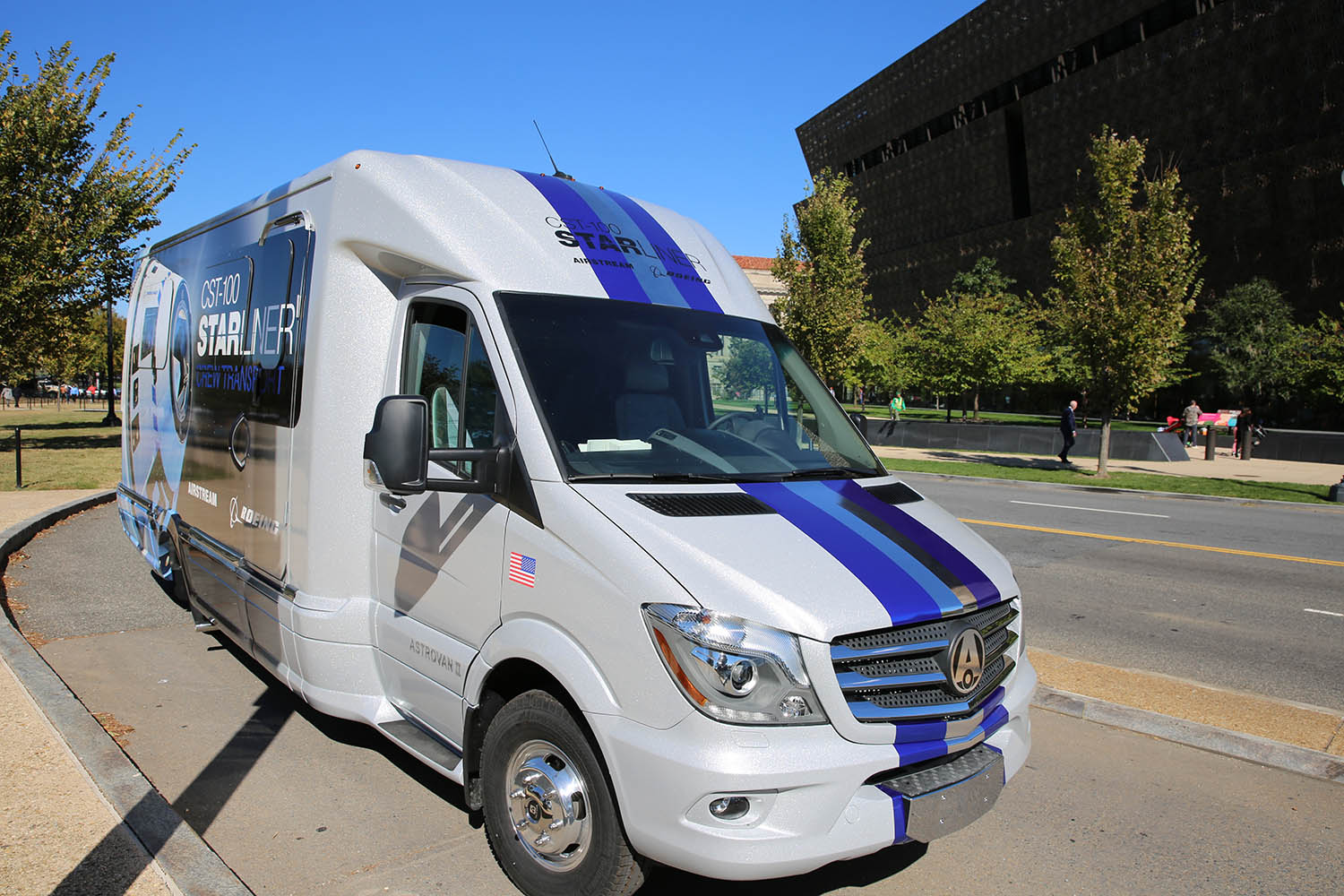 Airstream builds Astrovan II for Boeing CST-100 astronaut transport ...