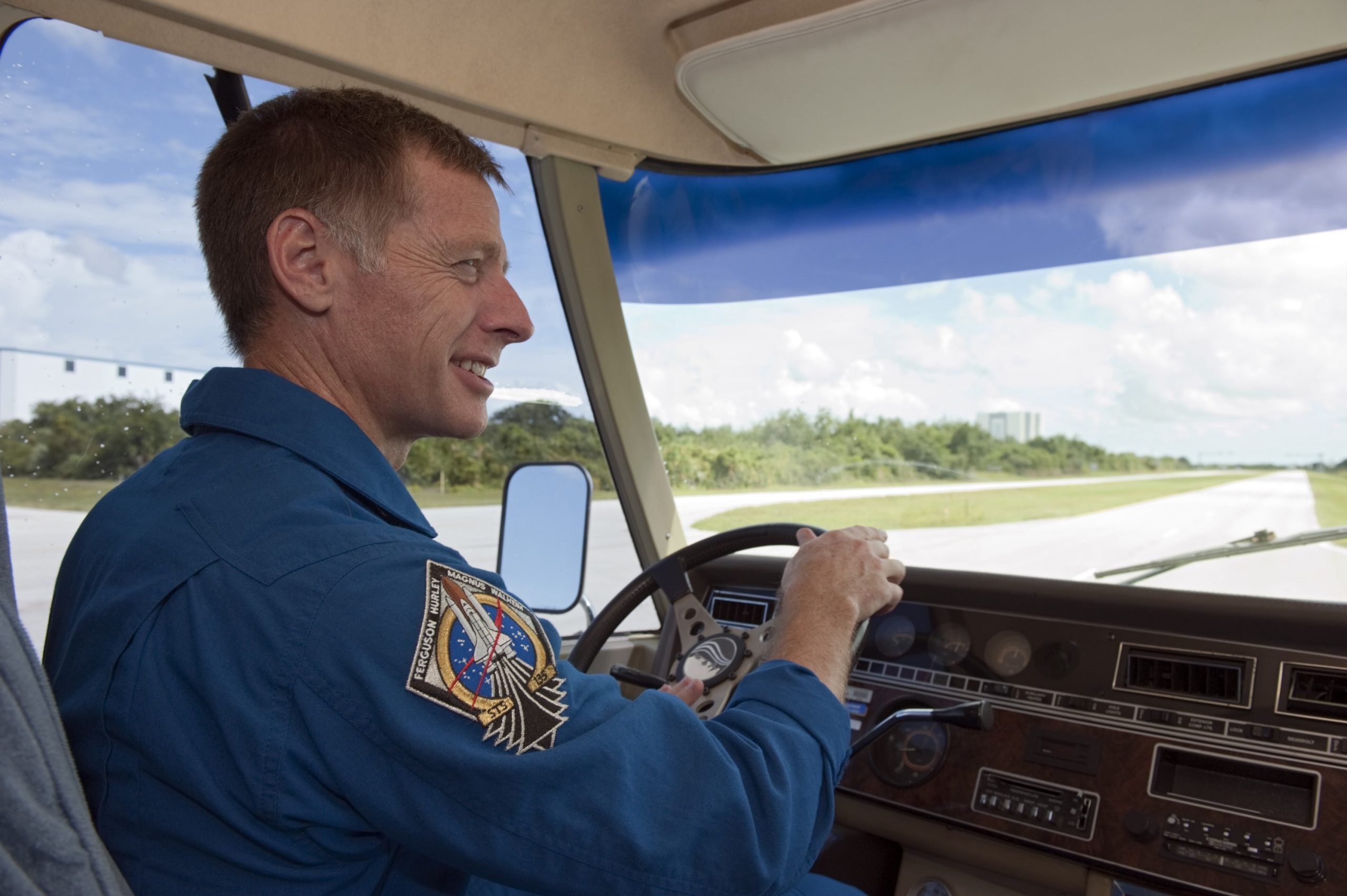 Airstream builds Astrovan II for Boeing CST-100 astronaut transport ...