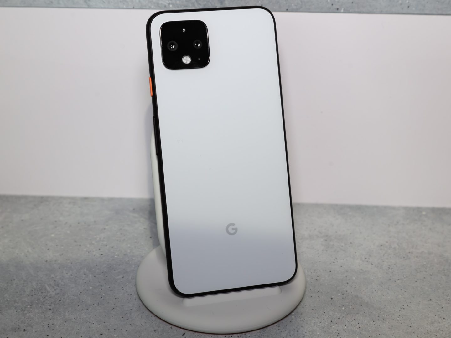 Pixel 4 hands-on—Thumbs up for 90Hz, thumbs down for Project Soli - Ars ...