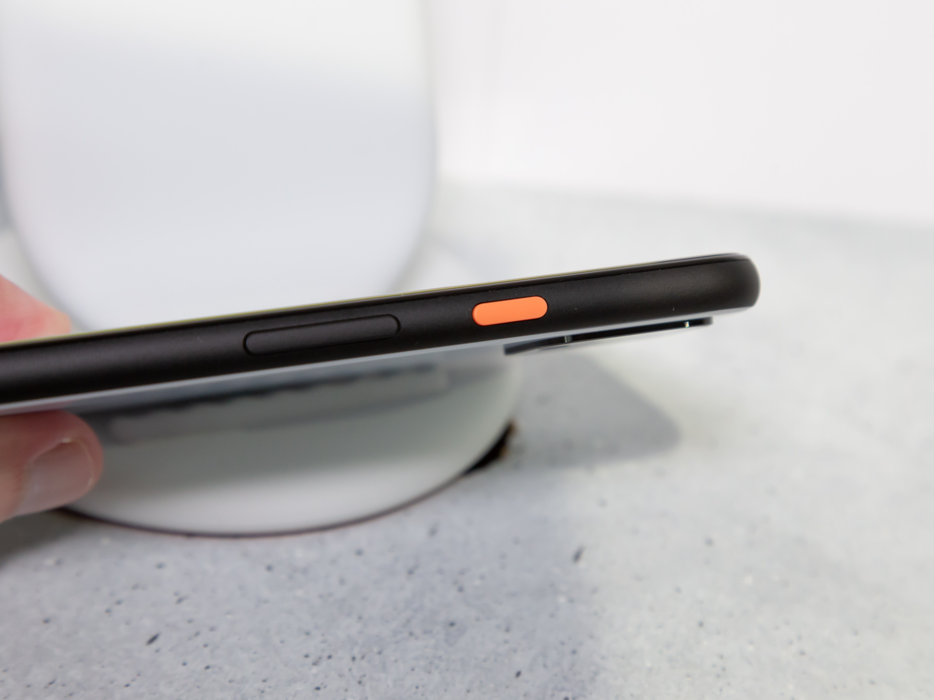 Pixel 4 hands-on—Thumbs up for 90Hz, thumbs down for Project Soli - Ars ...