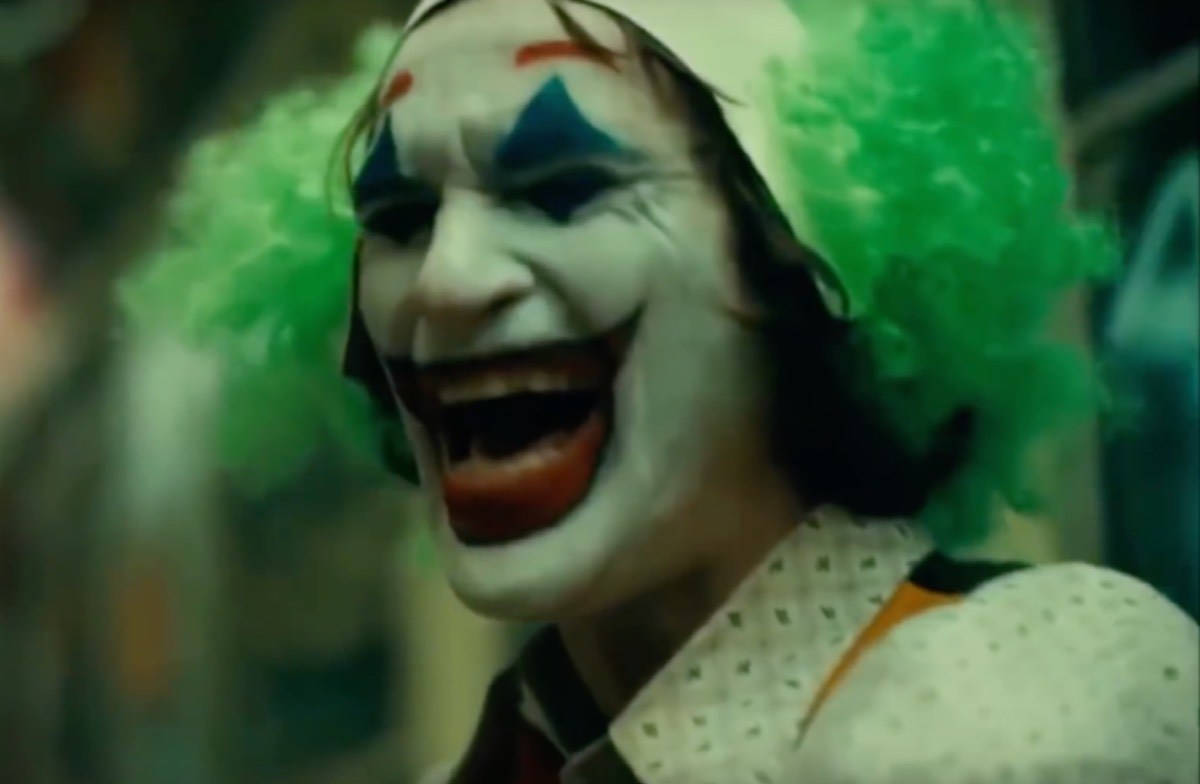 Review: Joker is a powerful portrayal of a troubled man’s descent into ...