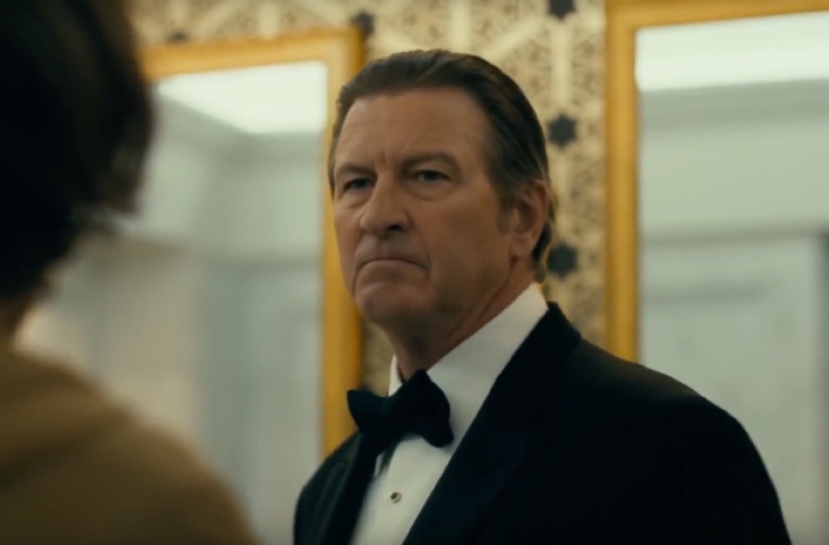 Review: Joker is a powerful portrayal of a troubled man’s descent into ...