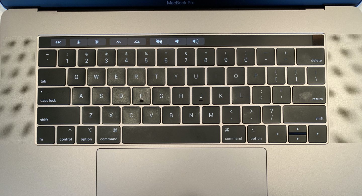 2019 16-inch MacBook Pro review: Bye-bye, butterfly - Ars Technica
