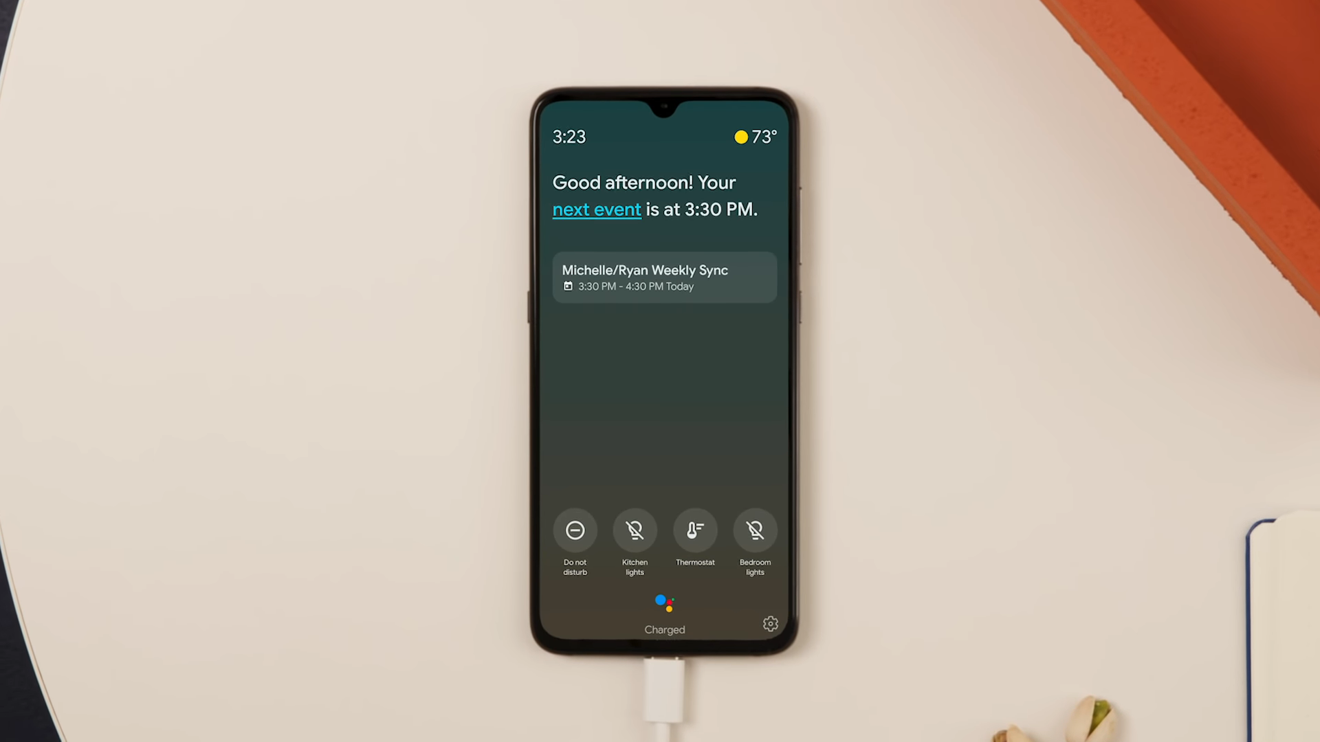 Android’s new “Ambient Mode” turns a charging phone into a smart ...