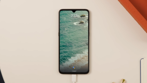 Android’s new “Ambient Mode” turns a charging phone into a smart ...