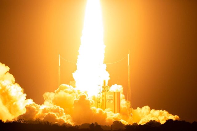 An Ariane rocket launches for the 250th time—the views were jawdropping ...