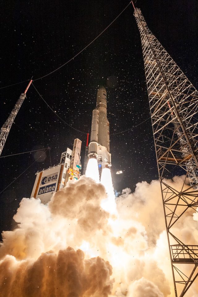 An Ariane rocket launches for the 250th time—the views were jawdropping ...