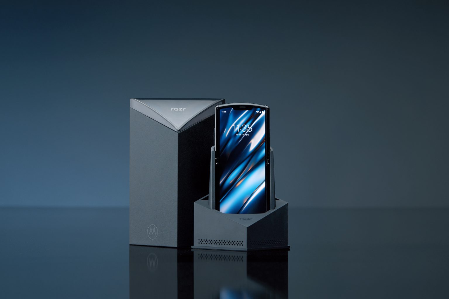 The new Moto Razr is official: A foldable smartphone with no display ...