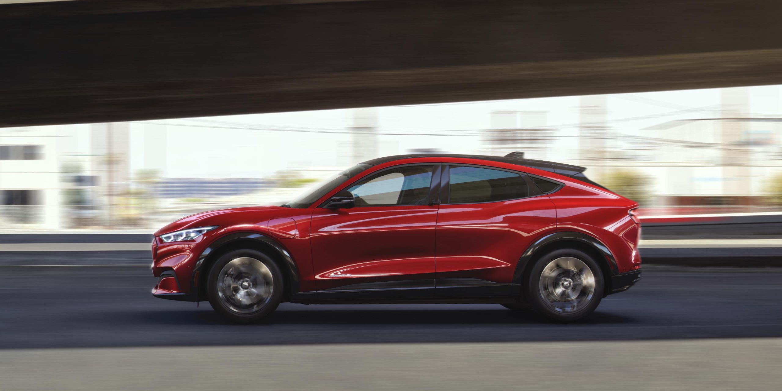 Watch out, Tesla—Ford gets serious with Mustang Mach-E electric ...