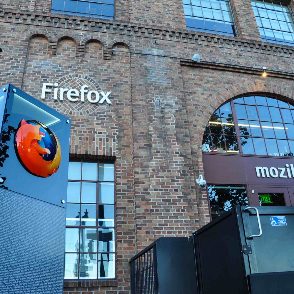 Firefox turns encrypted DNS on by default to thwart snooping ISPs - Ars ...