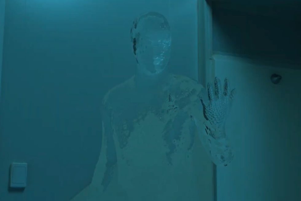 Review: The Invisible Man is a horror film that works on multiple ...