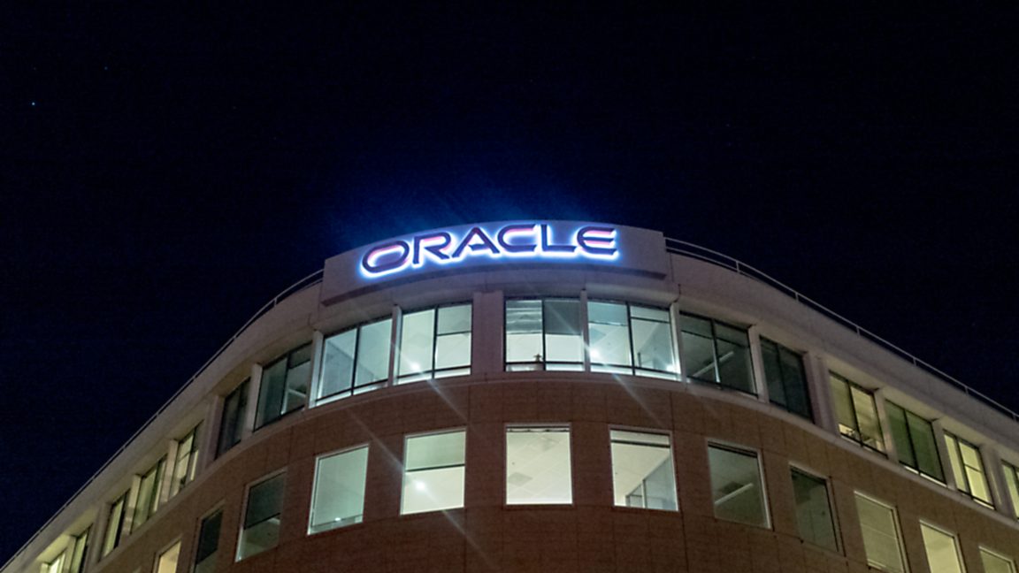 Oracle copied Amazon’s API—was that copyright infringement? - Ars Technica