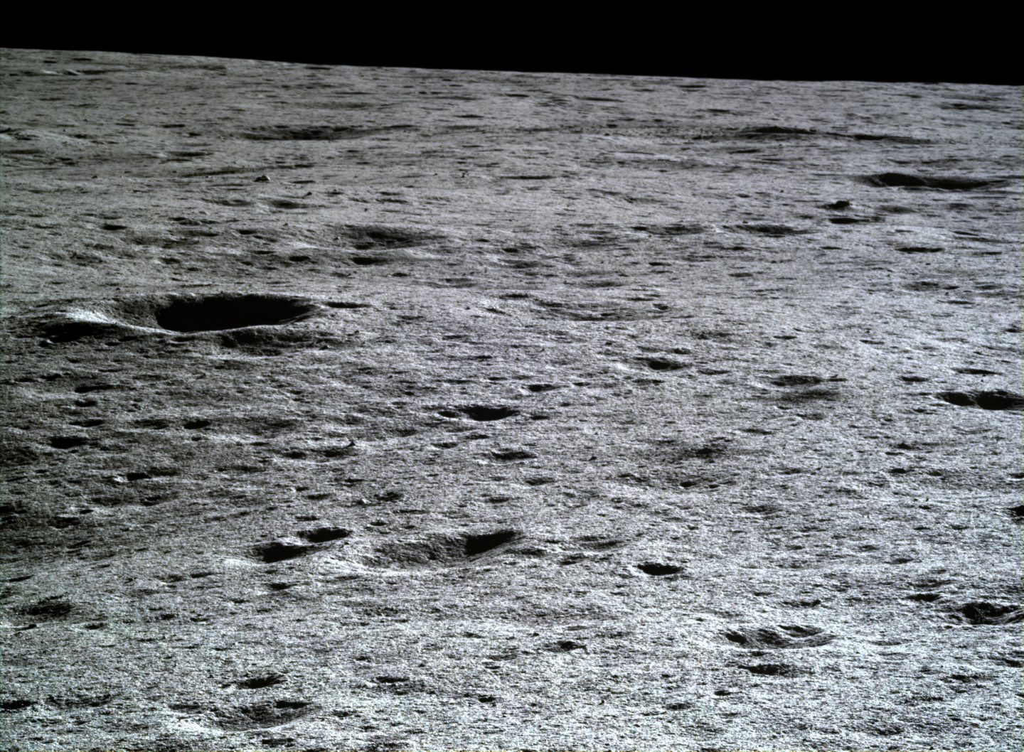China’s lander releases data, high-resolution images of the Moon - Ars ...