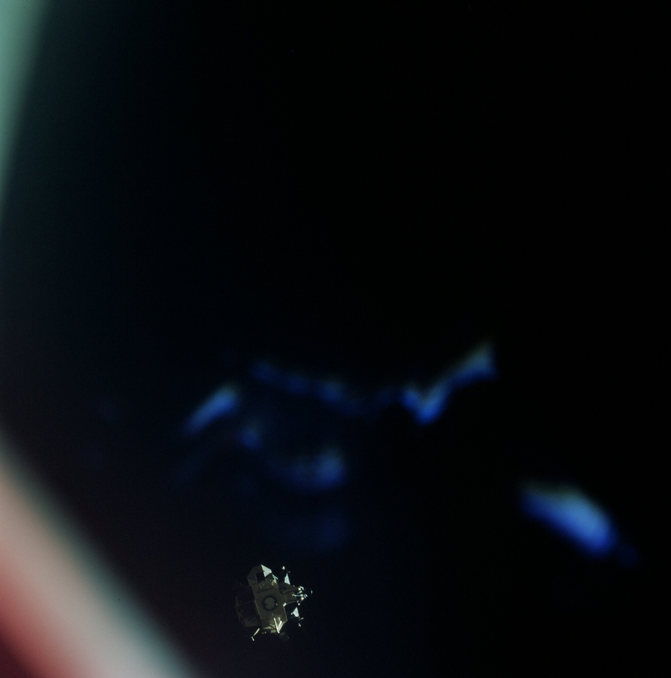 A deep dive into the Apollo Guidance Computer, and the hack that saved ...