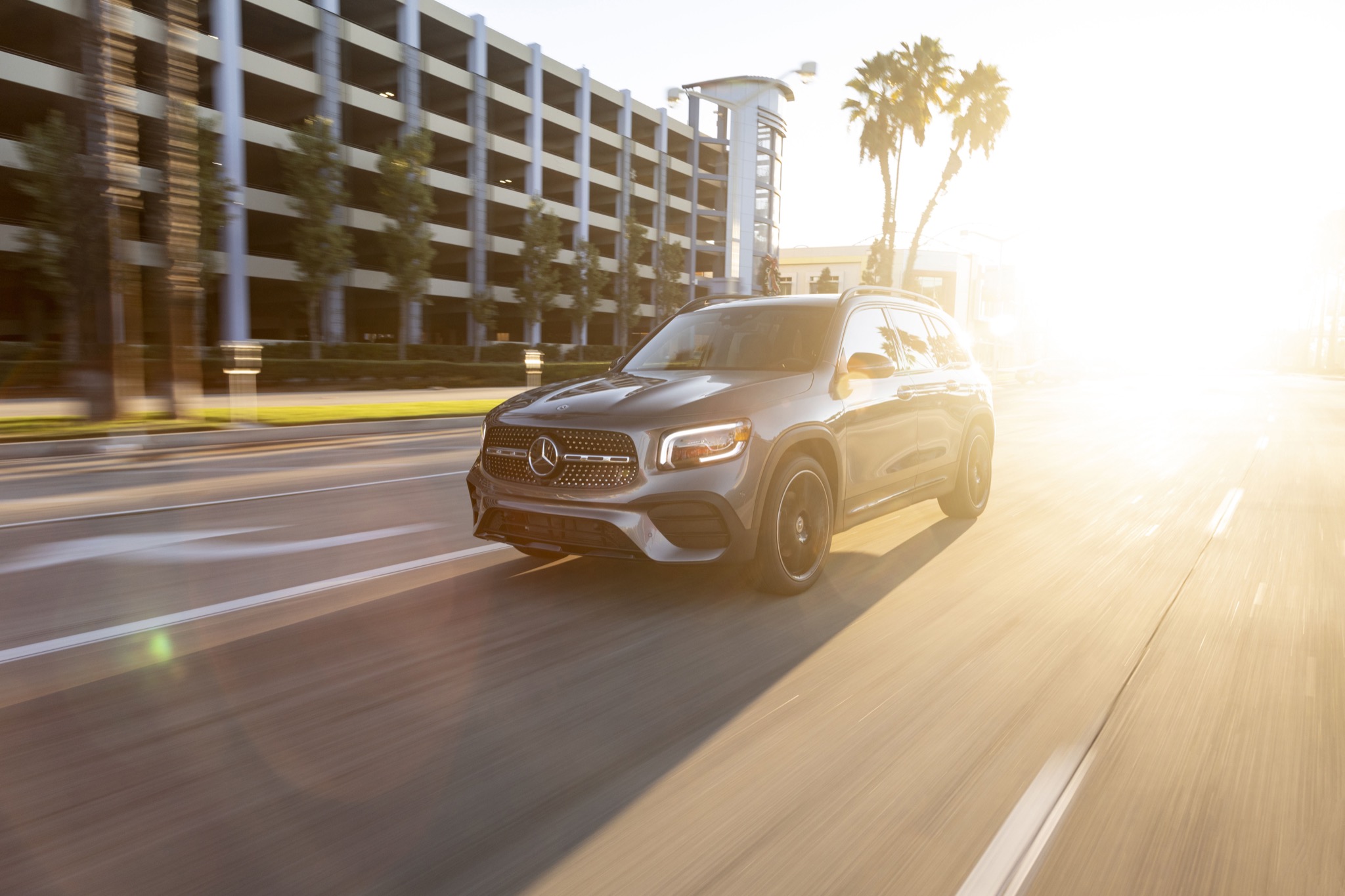 The 2020 Mercedes-Benz GLB gets good infotainment, but don’t get the AI ...
