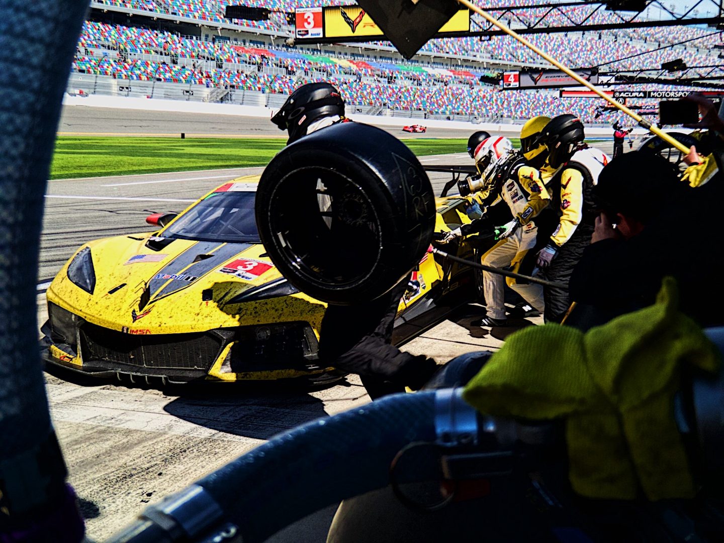 Spectacular sunrises and a sense of optimism starts the 2020 racing ...