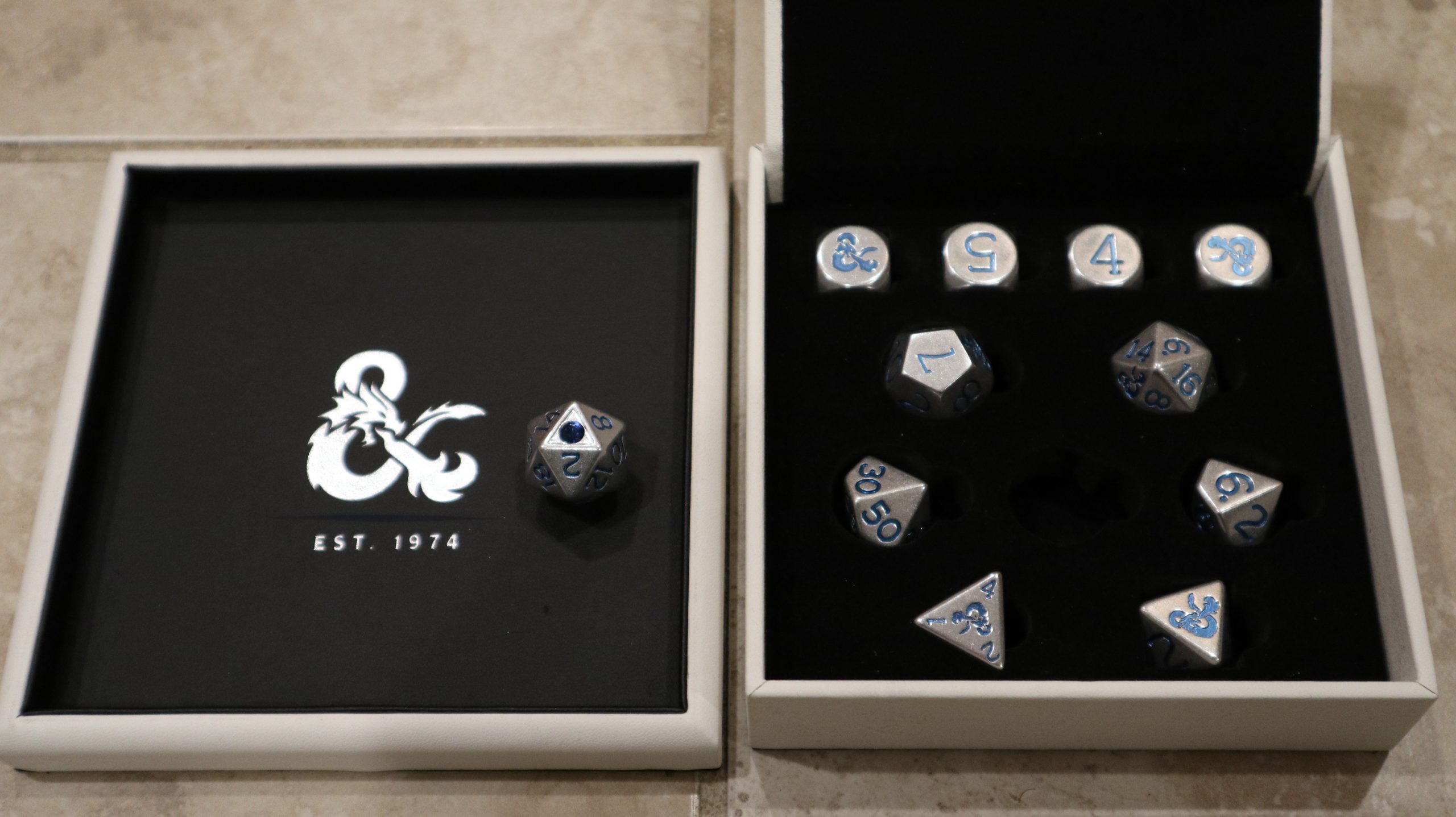 Here’s what a $300 set of official, sapphire-loaded D&D dice looks like ...