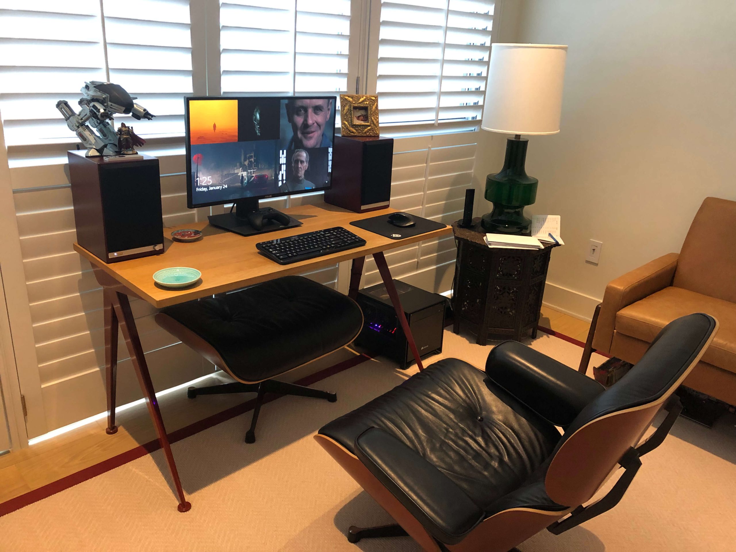 The tools and tricks that let Ars Technica function without a physical ...