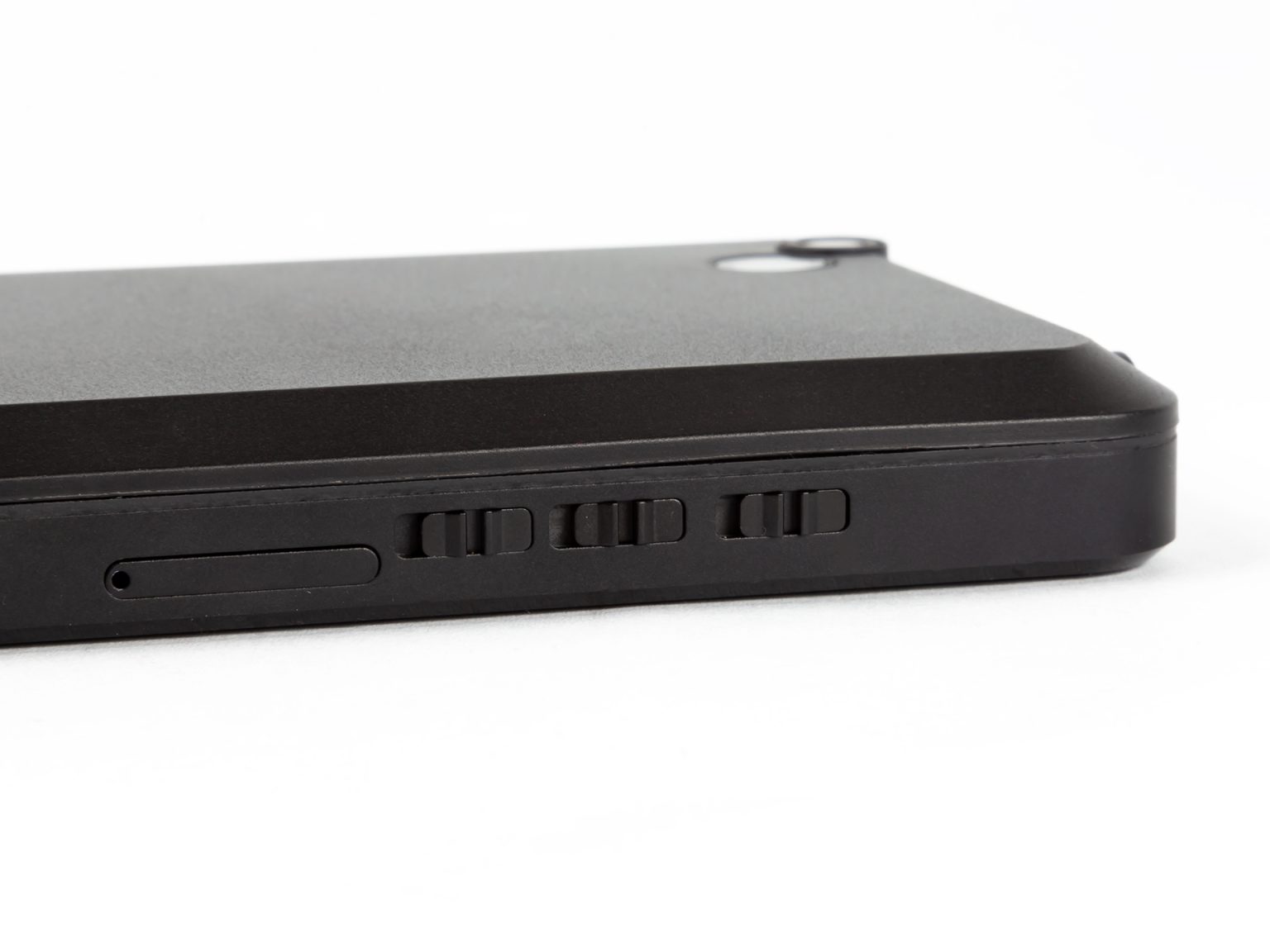 Librem 5 phone hands-on—Open source phone shows the cost of being ...