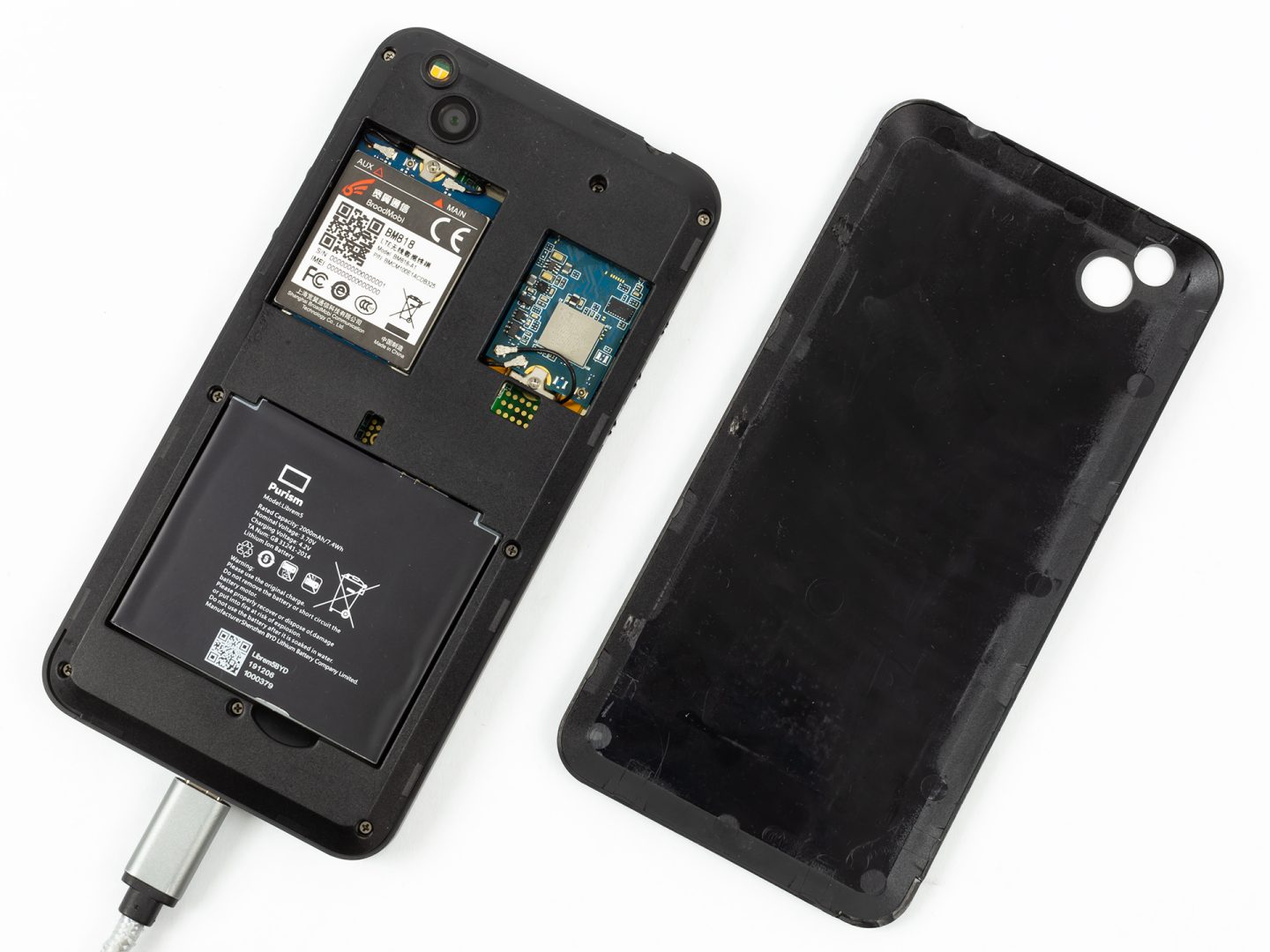 Librem 5 phone hands-on—Open source phone shows the cost of being ...