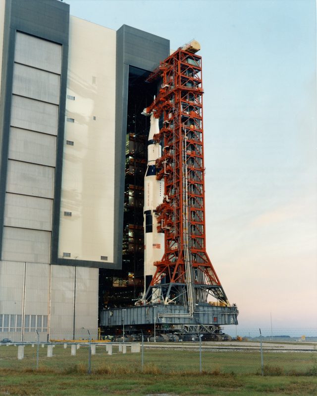 A deep dive into the Apollo Guidance Computer, and the hack that saved ...