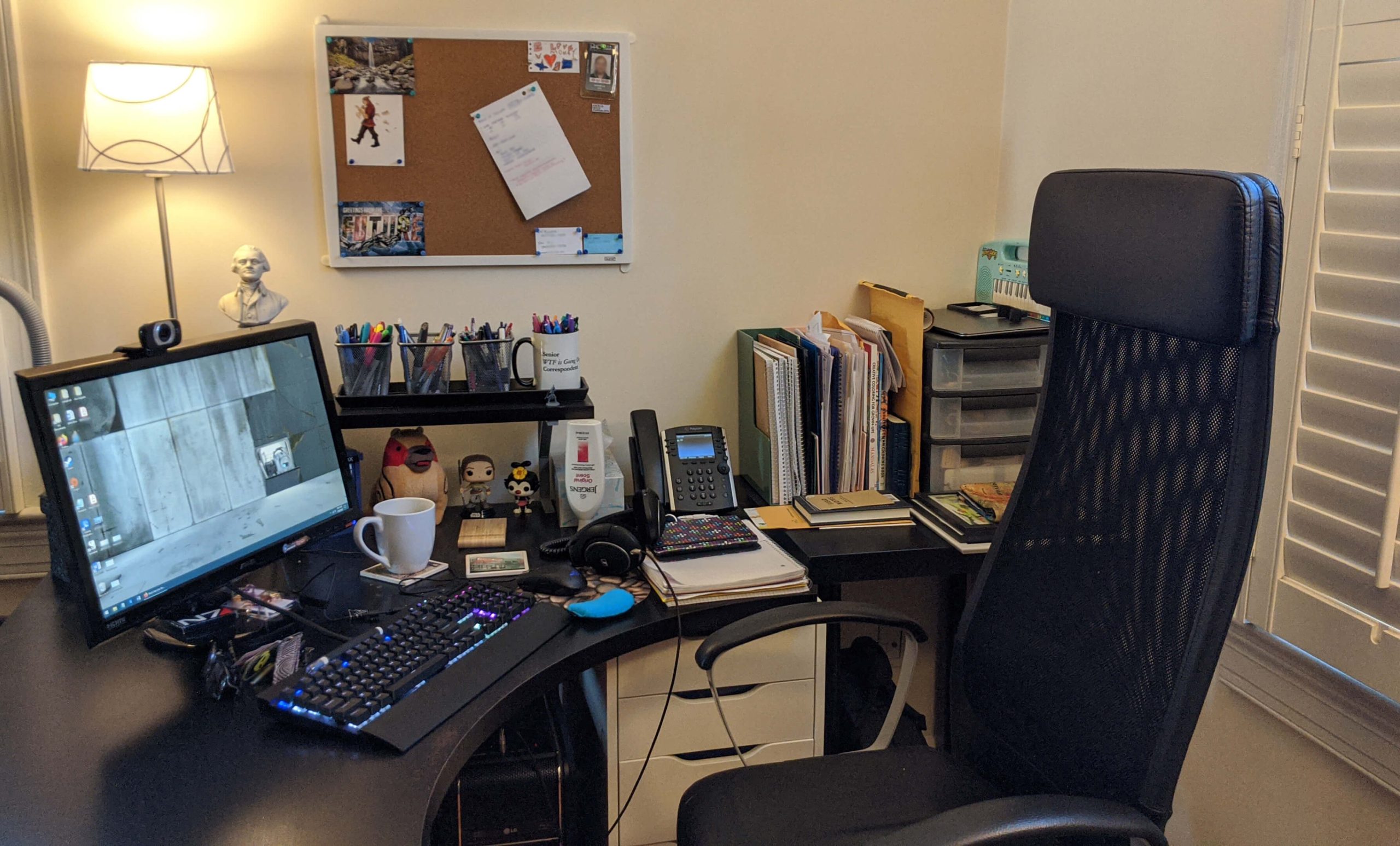 The tools and tricks that let Ars Technica function without a physical ...