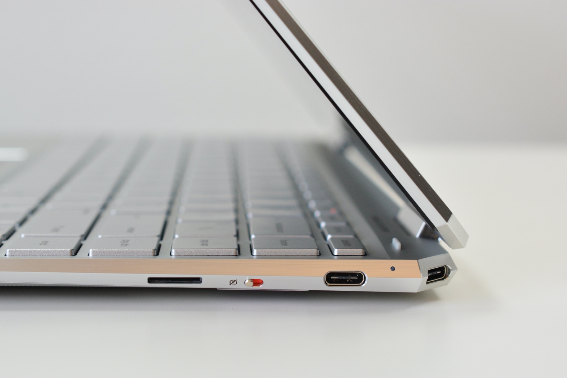 HP Spectre x360 13 review: A high-end two-in-one that’s hard to beat ...