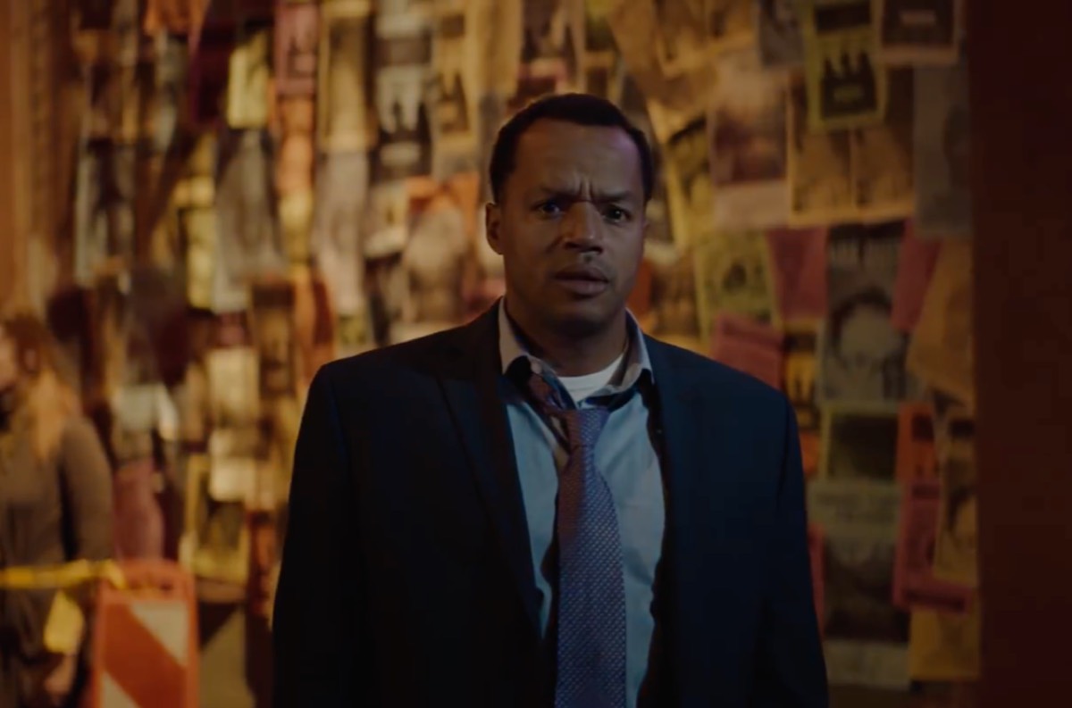 The Wave takes us on a trippy, surreal journey through a fractured ...